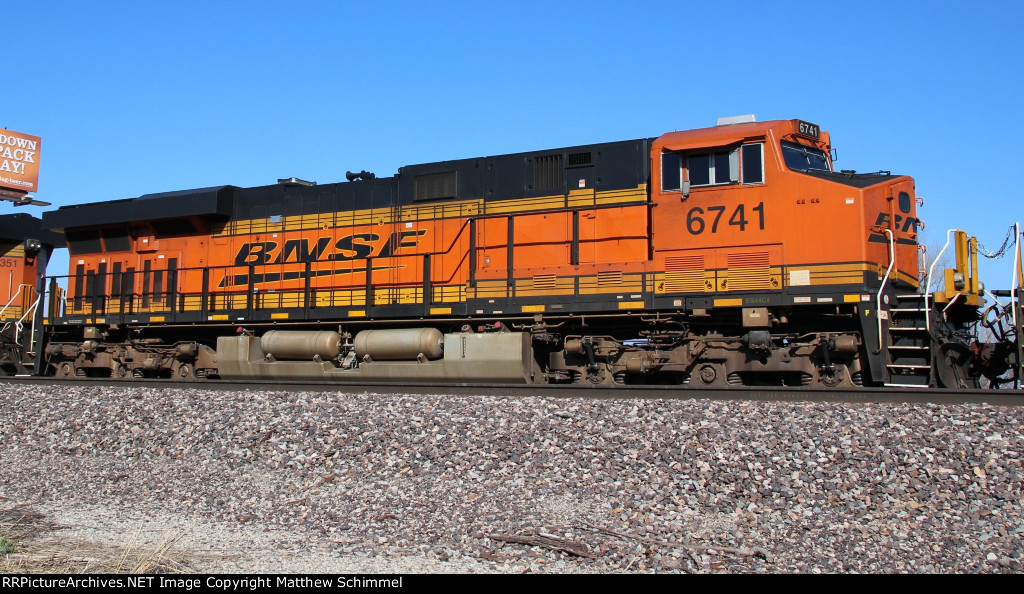 BNSF 6741